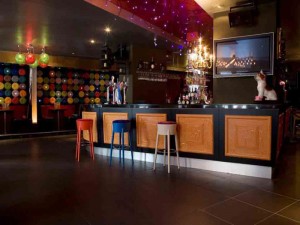 Paramount Bar, Aberdeen - RoomFood – Bespoke Furniture Solutions